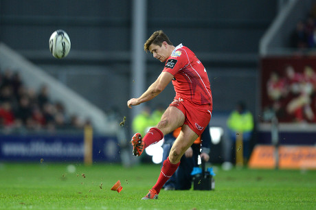 Aled Thomas Scarlets Kicks Goal Editorial Stock Photo - Stock Image ...