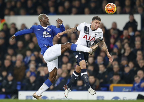 Evertons Arouna Kone Spurs Kyle Walker Editorial Stock Photo - Stock ...
