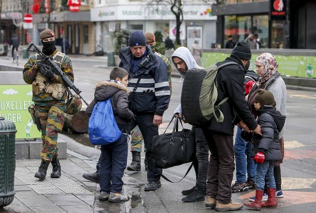 Belgian Soldiers Policeman Check Luggage Pedestrians Editorial Stock ...