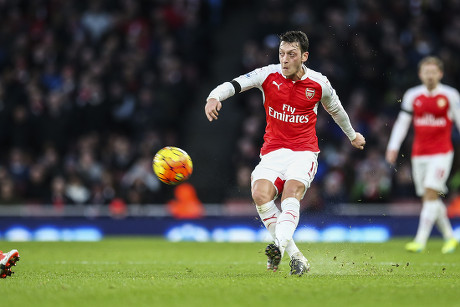 Mesut Ozil Arsenal Action Editorial Stock Photo - Stock Image ...