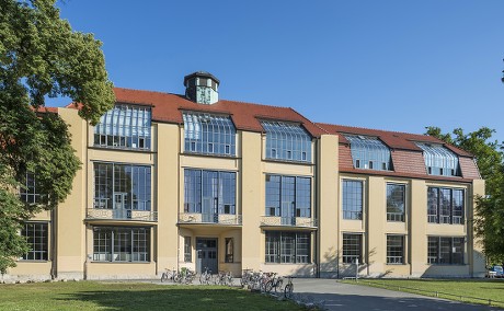 500 Modern school building Stock Pictures, Editorial Images and Stock ...