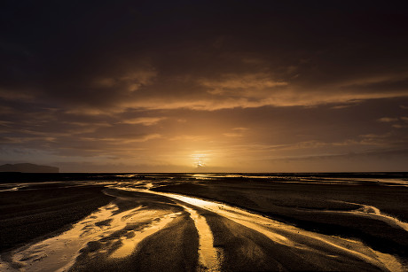 3 Kuoafljot Stock Pictures, Editorial Images and Stock Photos ...