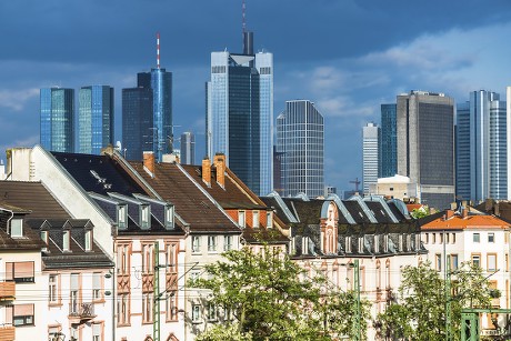 1,000 Skyscraper facades Stock Pictures, Editorial Images and Stock ...