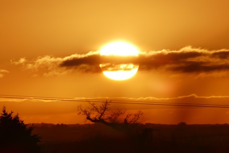 Rising Sun Farmers Field Harpsden Oxfordshire Editorial Stock Photo ...
