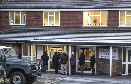 People Queue Outside Saxonbury House Surgery Editorial Stock Photo ...