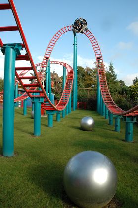 Spinball Whizzer Ride Alton Towers Editorial Stock Photo - Stock Image ...
