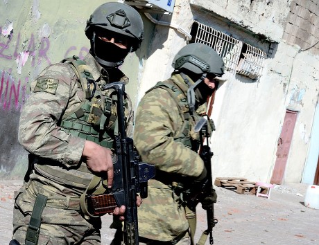 Turkish Commandos During Military Operation Smoke Editorial Stock Photo ...