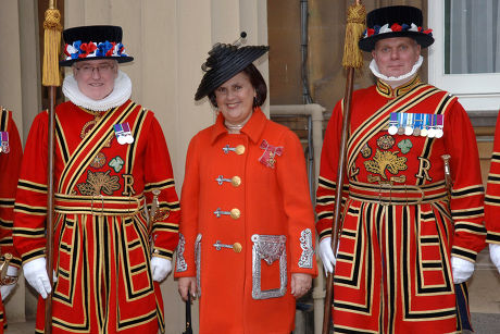 Mrs Suzy Menkes Spanier Yeoman Guard Editorial Stock Photo - Stock ...