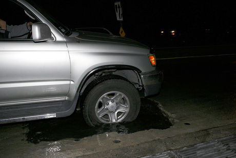 imágenes de THE RANGE ROVER OF PARIS HILTON GETS A FLAT TYRE AFTER ...