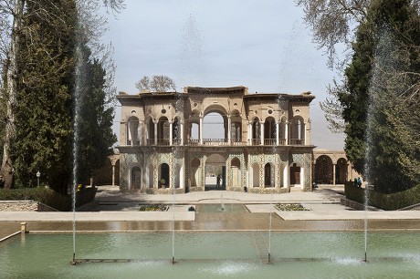 Pavilion Entrance Fountains Shazdeh Garden Baghe Editorial Stock Photo ...