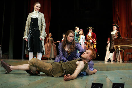 'CORAM BOY' PLAY, OLIVIER THEATRE, LONDON, BRITAIN - NOV 2005 Stock ...