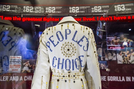 Muhammad Ali Statue Editorial Stock Photo - Stock Image | Shutterstock