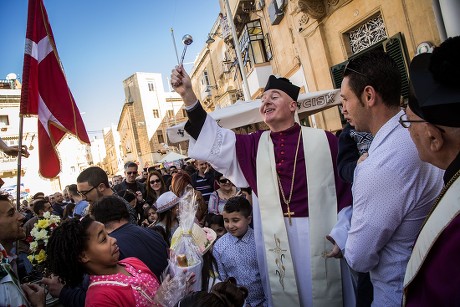__COUNT__ Easter Sunday celebrations, Birgu, Malta - 27 Mar 2016 Stock ...