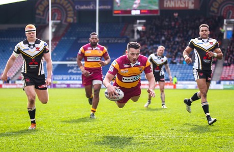 Huddersfields Jake Connor Scores Try Editorial Stock Photo - Stock ...