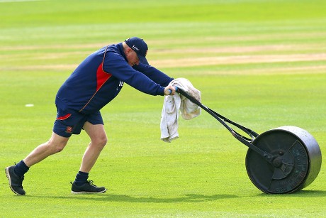 Essex Head Groundsman Stuart Kerrison Pushes Editorial Stock Photo ...