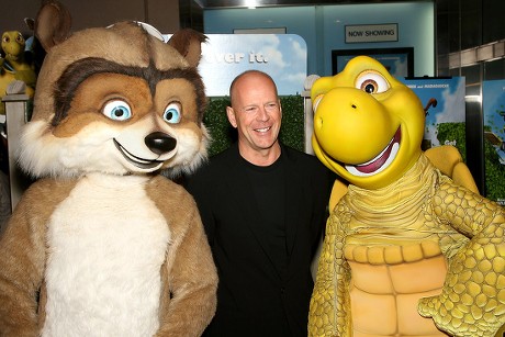 Rj Raccoon Bruce Willis Verne Turtle Editorial Stock Photo - Stock ...