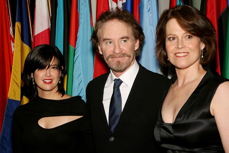 Phoebe Cateskevin Klinesigourney Weaver Editorial Stock Photo - Stock ...