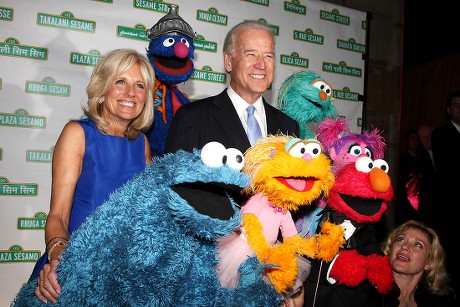Sesame Street Characters Editorial Stock Photo - Stock Image | Shutterstock