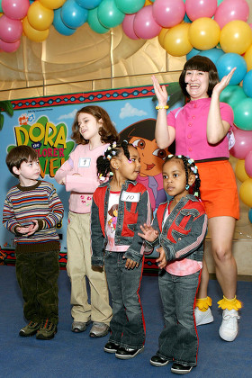 Dora Explorer Children Taking Part Doras Editorial Stock Photo - Stock ...