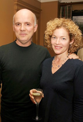 imágenes de PARTY FOR ANN LEARY'S NEW MEMOIR 'AN INNOCENT, A BROAD ...