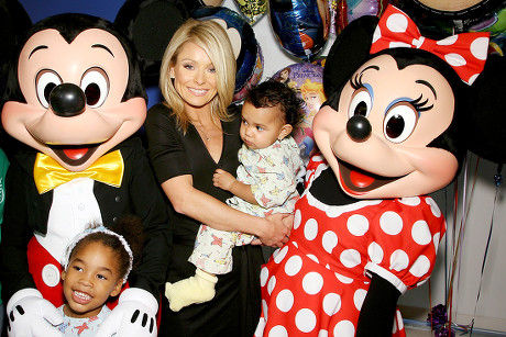 Minnie Mouse Kelly Ripa Disney Announced Editorial Stock Photo - Stock ...