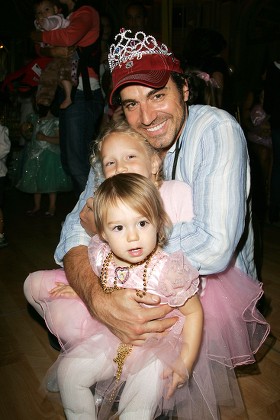 Thorsten Kaye Daughters Editorial Stock Photo - Stock Image | Shutterstock