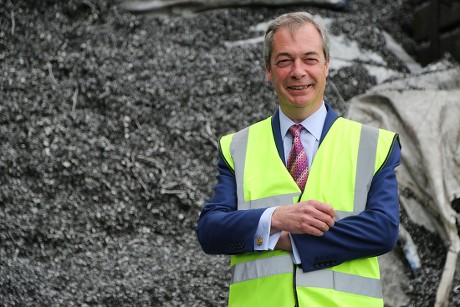 imágenes de Nigel Farage visit to Rotherham, Yorkshire, Britain - 18 ...