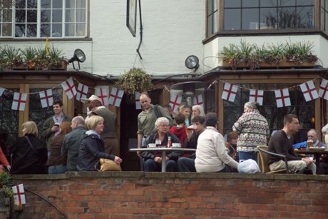 70 Pub drinker Stock Pictures, Editorial Images and Stock Photos ...
