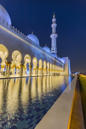 250 Column in water architecture Stock Pictures, Editorial Images and ...