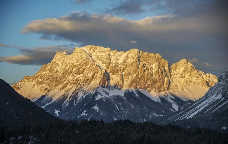Panoramic View Fernpass Left Zugspitze Schneefernerkopf Editorial Stock ...