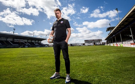 Galway United Press Briefing, Eamonn Deacy Park, Galway - 25 Apr 2016 ...