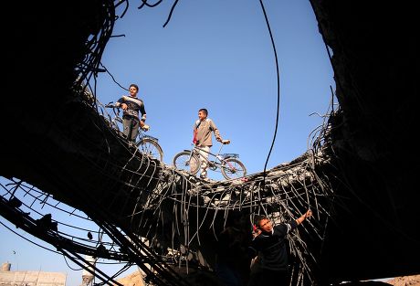 35 Beit bridge Stock Pictures, Editorial Images and Stock Photos ...