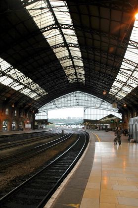 Bristol Temple Meads Train Station Bristol Editorial Stock Photo ...