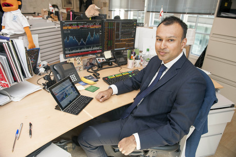 Moneymail Fidelity Investments Fund Manager Aruna Editorial Stock Photo ...