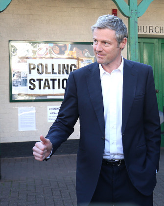 Voting for London Mayor, Kitson Hall, Barnes, London, Britain - 05 May ...
