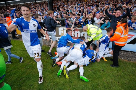 Bristol Rovers Celebrate After Lee Brown Editorial Stock Photo - Stock ...