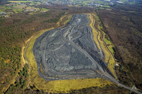 250 Slag pile Stock Pictures, Editorial Images and Stock Photos ...