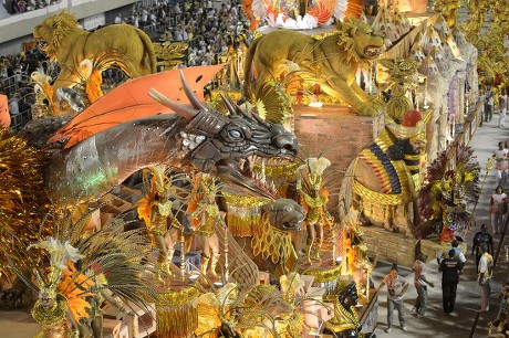 64 Dragon float Stock Pictures, Editorial Images and Stock Photos ...