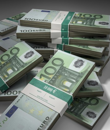 250 Banknote bundle Stock Pictures, Editorial Images and Stock Photos ...