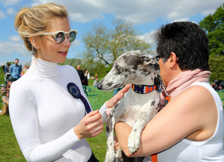 Rachel Riley judging All Dogs Matter Dog Show, Hampstead Heath, London ...