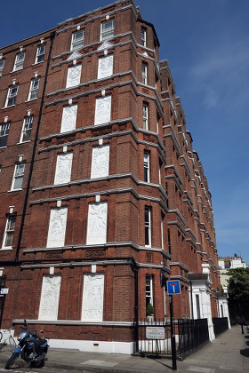 Carlyle Mansions Cheyne Walk Chelsea Sw3 Editorial Stock Photo - Stock ...