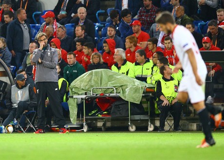 Liverpool Manager Jurgen Klopp Looks Dejected Editorial Stock Photo ...
