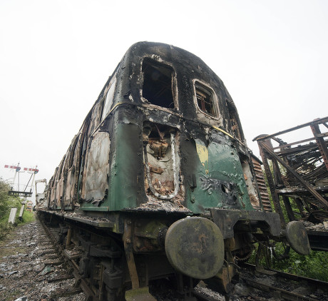 Rare vintage diesel locomotive destroyed in arson attack at Swindon ...