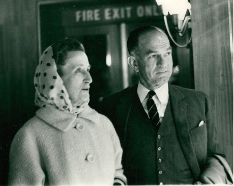 41 Senator fulbright Stock Pictures, Editorial Images and Stock Photos ...
