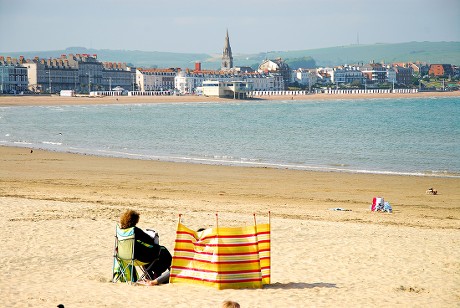 Seasonal weather, Weymouth, Dorset, Britain - 26 May 2016 Stock ...
