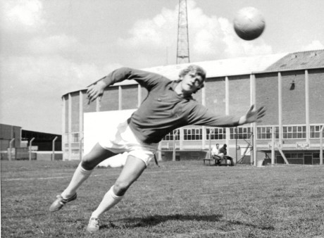 Gary Sprake Leeds United Fc Goalkeeper Editorial Stock Photo - Stock ...