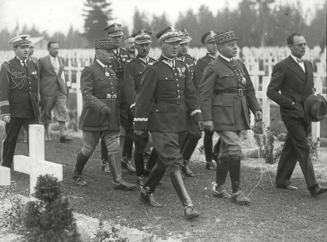 General Edward Rydzsmigly Commanderinchief Polands Armed Editorial ...