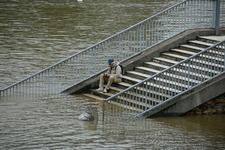 Rising Water Levels On River Seine Editorial Stock Photo - Stock Image ...