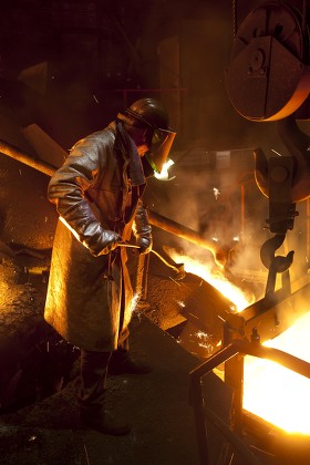 Smelter Worker Wearing Protective Equipment Employee Editorial Stock ...
