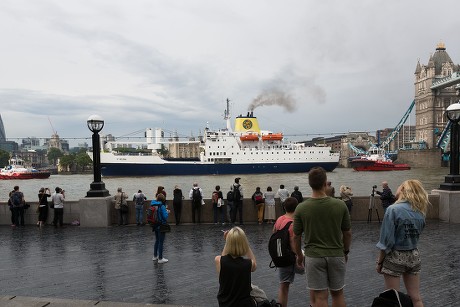 Royal Mail Ship St Helena Arrives Editorial Stock Photo - Stock Image ...